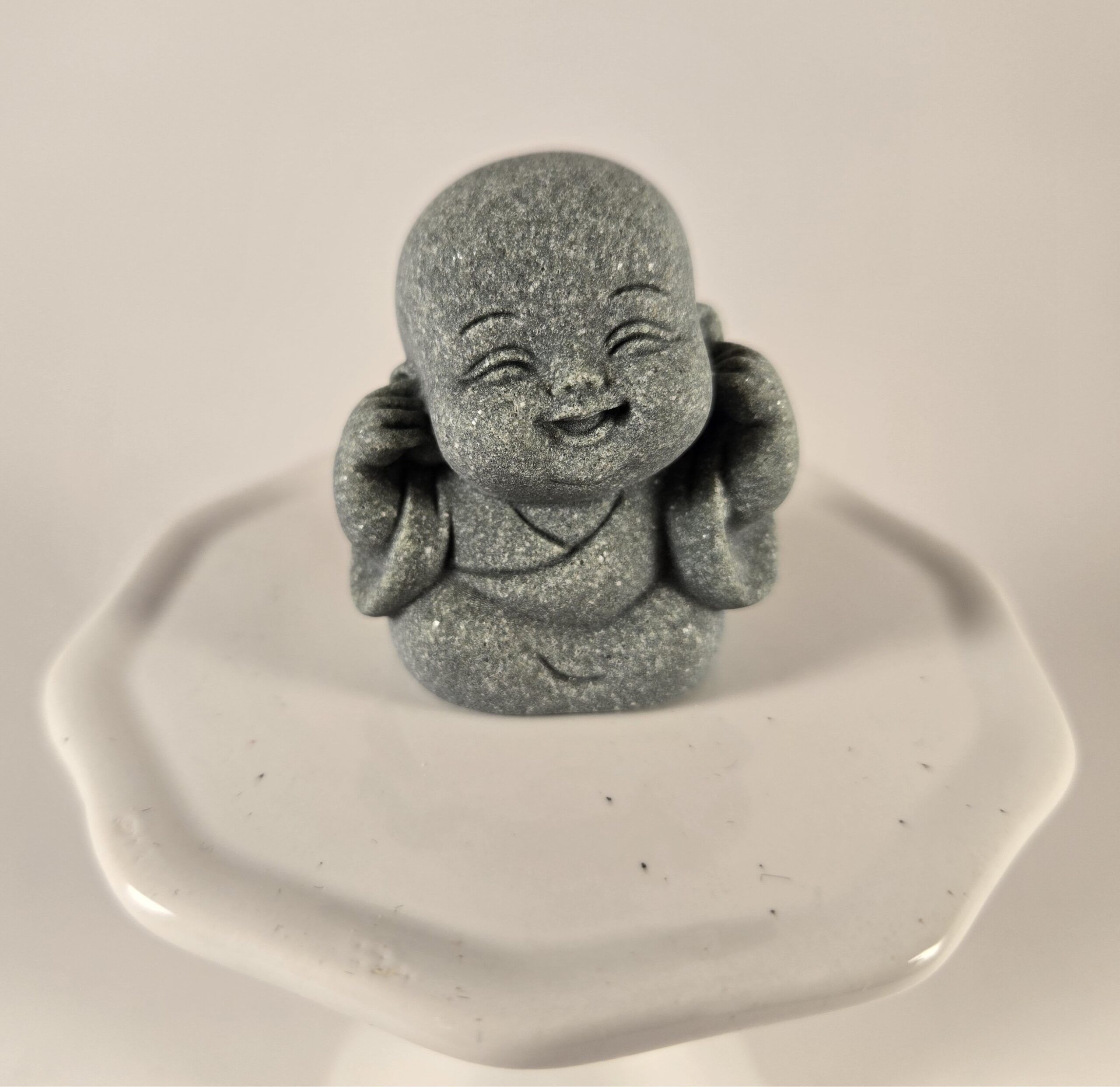 figurine – stone mini buddha